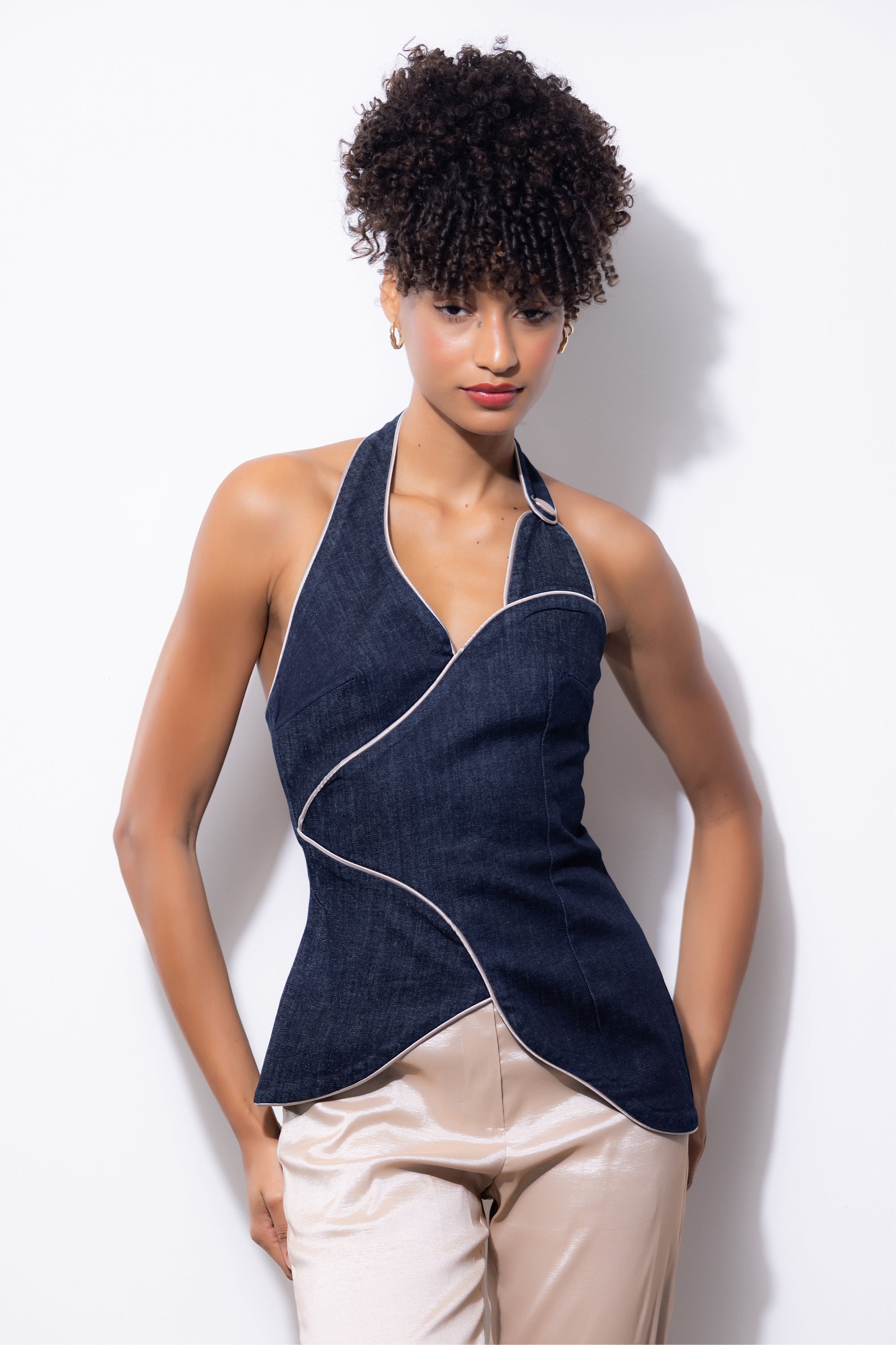 Alegoría Top – INDÓ MITA